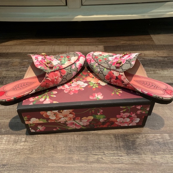 Gucci | Shoes | Gucci Flower Loafers Women | Poshmark